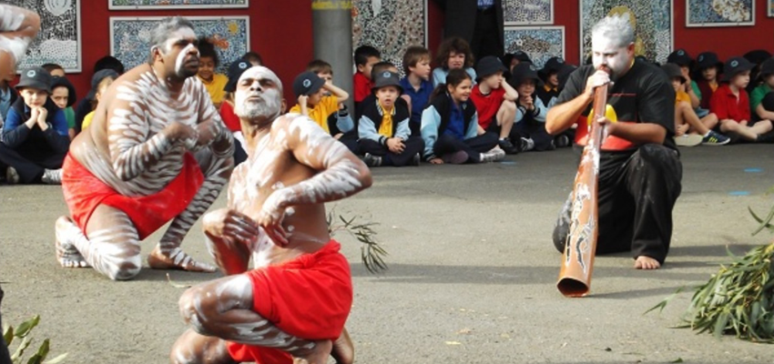 Koomurri Aboriginal Incursions — EducationHQ